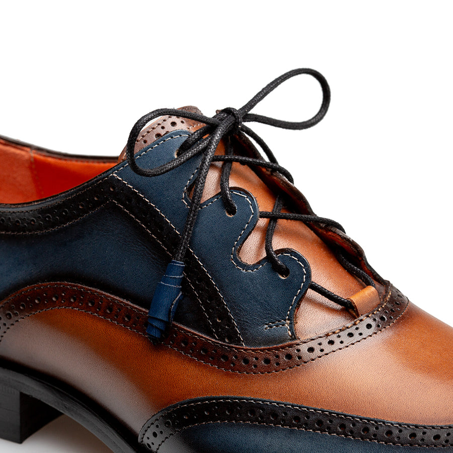Two-Tone Wing Tip Derby – Mezlan